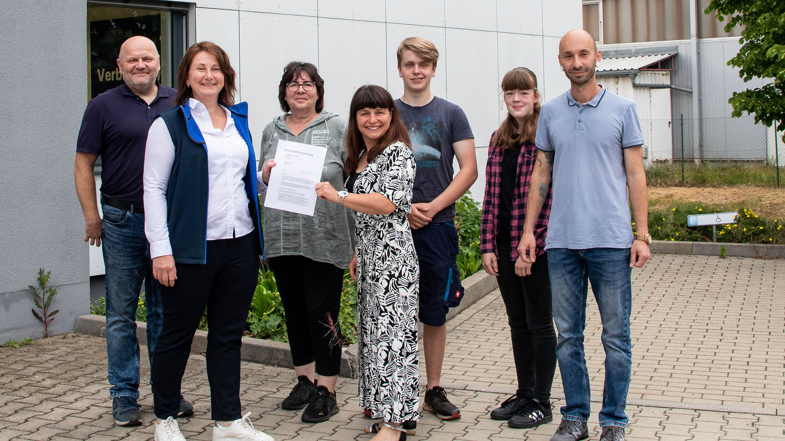 Kooperationsvereinbarung Dietzel Hydraulik mit Regelschule Nöbdenitz